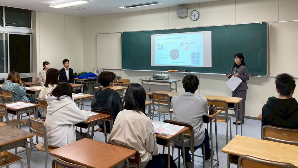 尼崎市立琴ノ浦高等学校にて合同業界説明会を行いました。 | 高チャレ | 高卒採用支援サービス